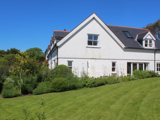 Luxury Coastal Cottages | Rent Self Catering Holiday Cottages by the Sea