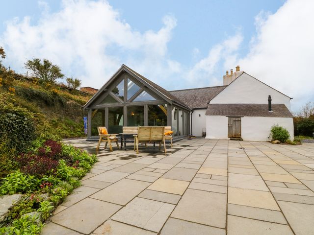 Anglesey Cottages | Sykes Cottages