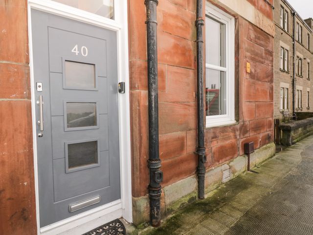 Holiday Cottages in Edinburgh | Rent Self Catering Cottages Near Edinburgh