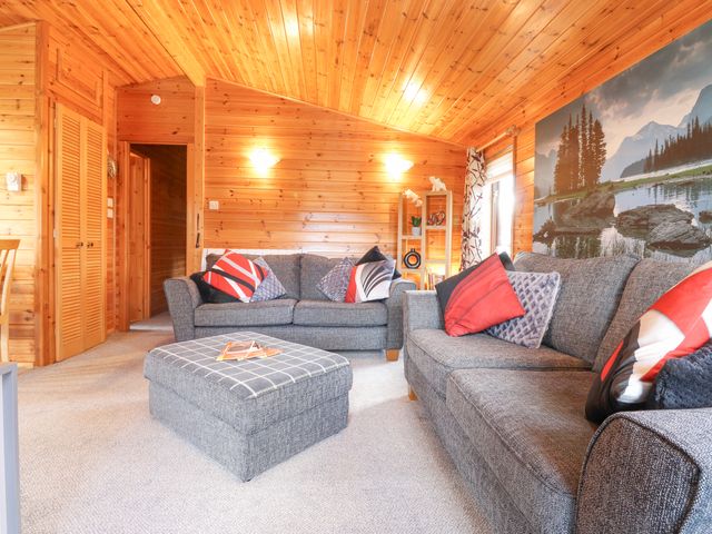 Log Cabin Weekend Breaks | Sykes Holiday Cottages
